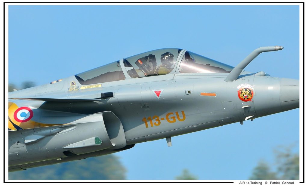 Rafale Solo Display 2013-2015 - RAFALE : The omnirole fighter