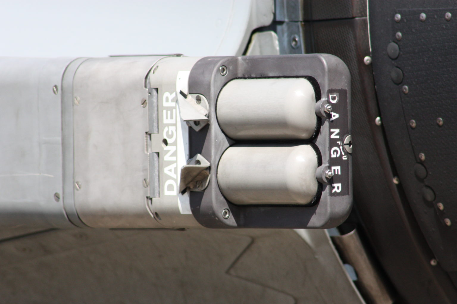 RAFALE : Le SPECTRA - RAFALE : The omnirole fighter