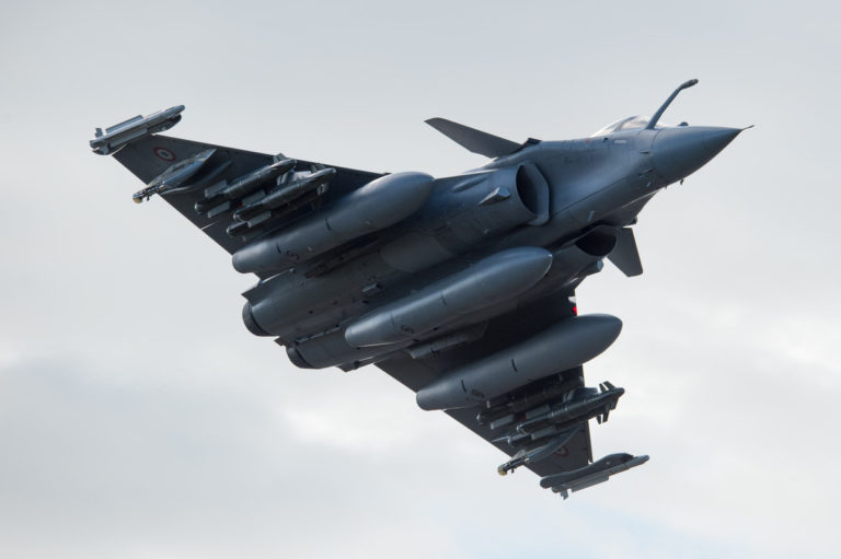 RAFALE : Le SPECTRA - RAFALE : The omnirole fighter