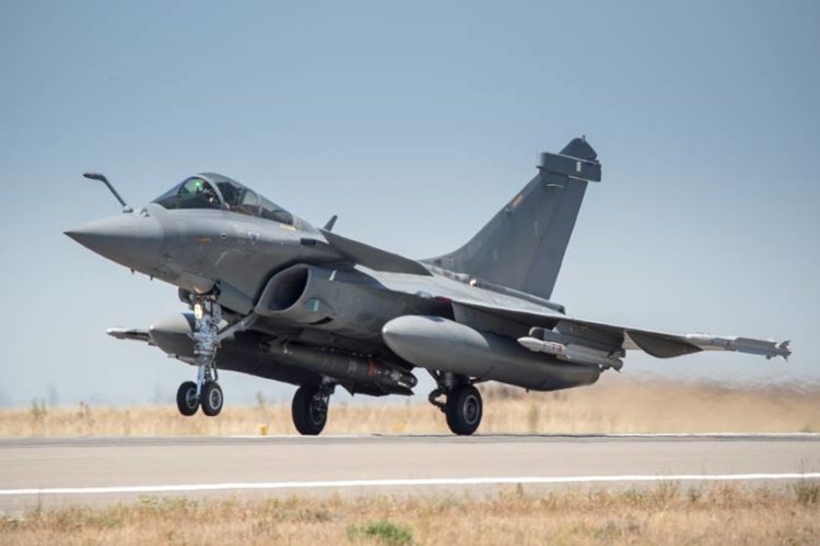 RAFALE : Armement Air-Sol - RAFALE : The omnirole fighter