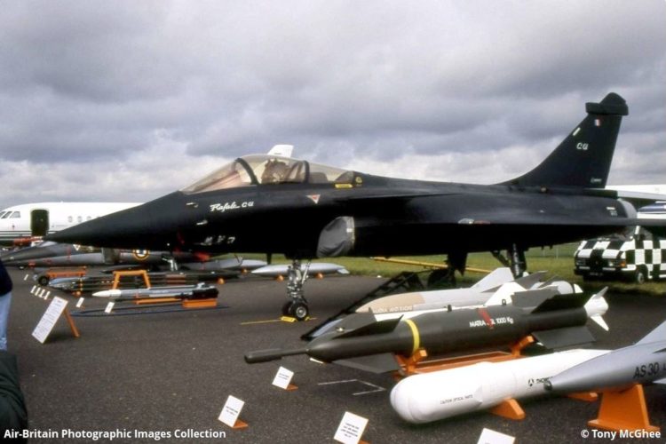 Rafale C01 - RAFALE : The omnirole fighter